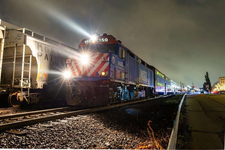 Union Pacific West Line Metra Schedule, and Station Guide